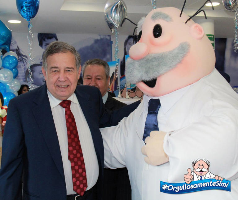 La historia del verdadero doctor Simi y el origen de sus farmacias ...